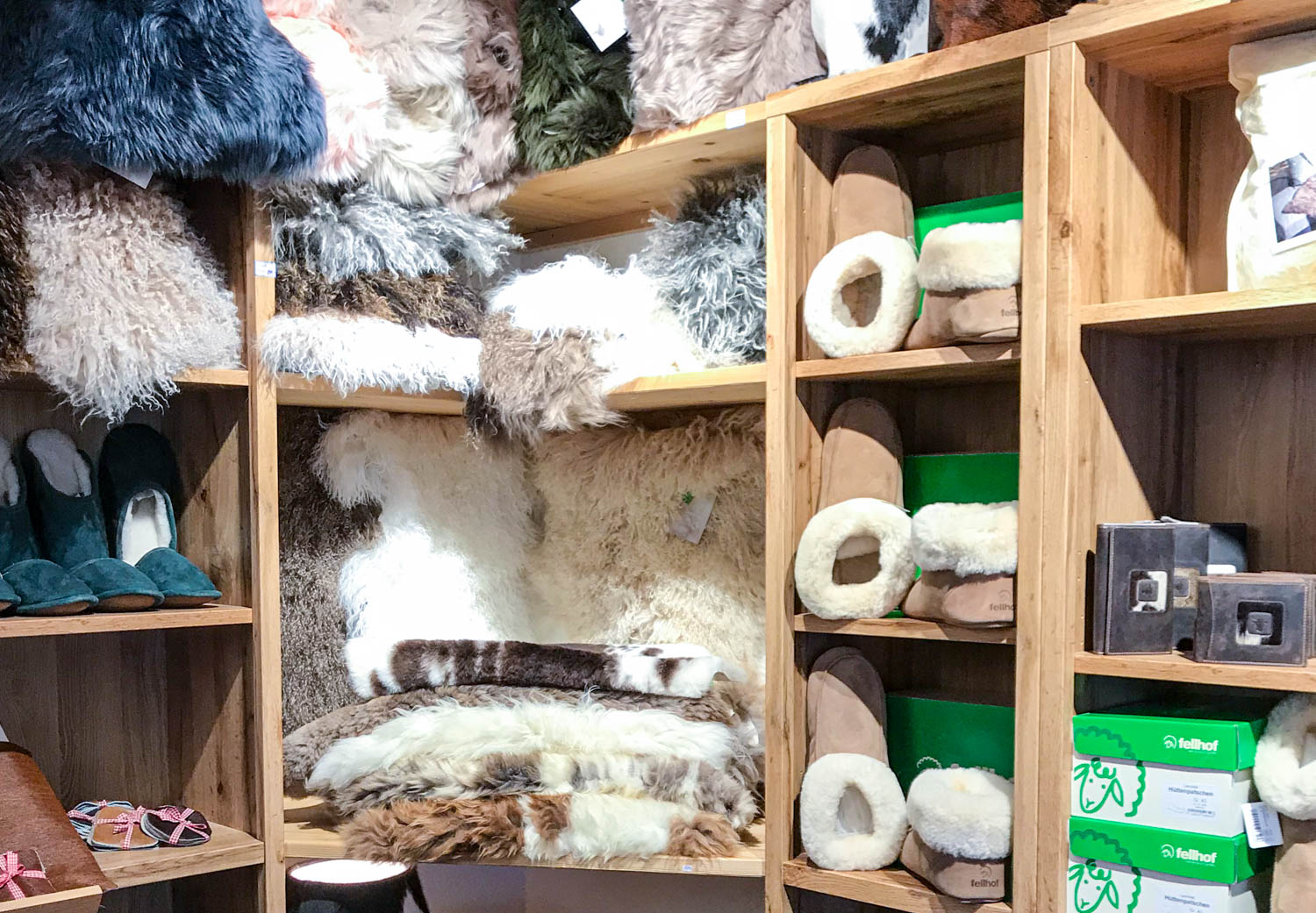Fellhof-Shop Garmisch | Lammfell-Produkte in Bayern kaufen